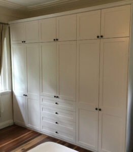 Custom Built Wardrobes in Sydney