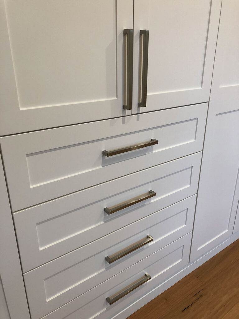 Custom Built Wardrobes in Sydney